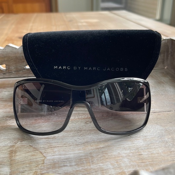 Marc By Marc Jacobs | Accessories | Marc By Marc Jacobs Sunglasses ...